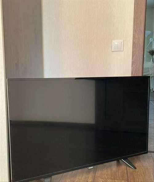 LED телевизор 40" Philips 40PFT4101/60