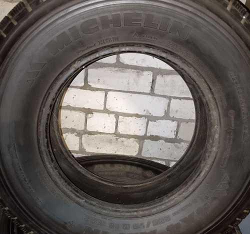 Michelin 4x4 Alpin 235/75 R15