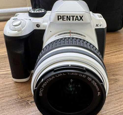 Продам фотоаппарат Pentax K-R