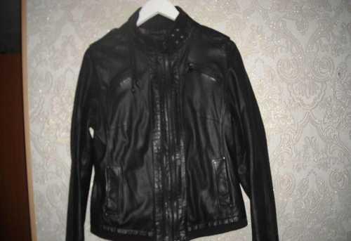 Куртка кожаная женская черная 44