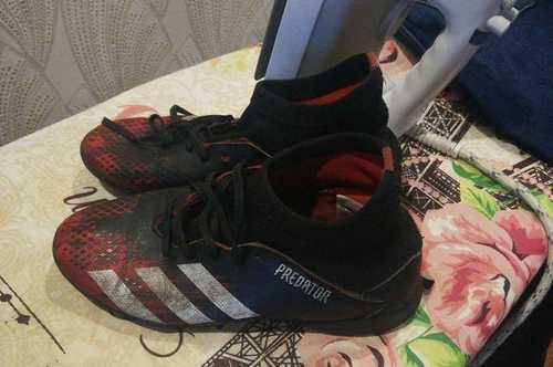 Бутсы сороконожки adidas predator, 36 р, 22,5 см