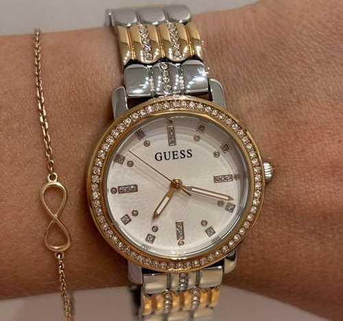 Наручные часы женские Guess GW0612L3