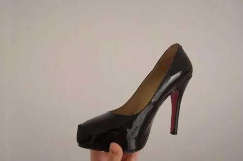 Туфли christian louboutin