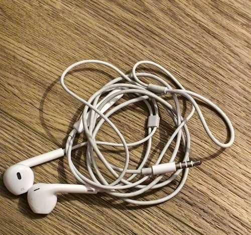 Наушники apple earpods 3.5 мм