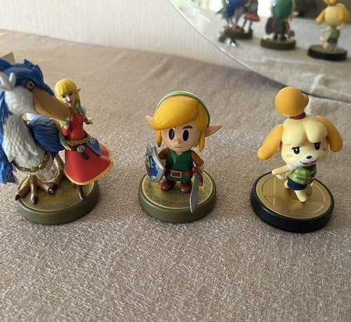 Amiibo фигурки (Zelda, Link, Isabelle)