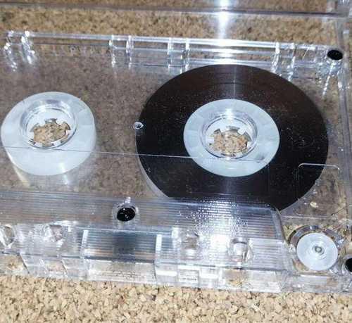 Магнитофонные аудио кассеты с записью