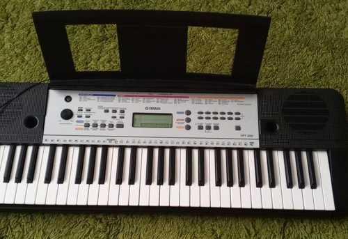 Синтезатор Yamaha YPT-260