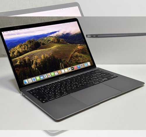 Macbook Air 13" 2020-M1 8/512 дефект