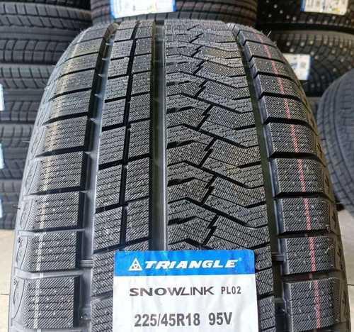 Triangle PL02 225/45 R18 95V