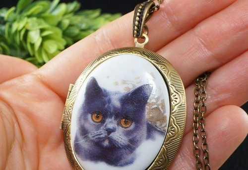 Медальон для фото Кулон Кошка Кот Котенок Серый