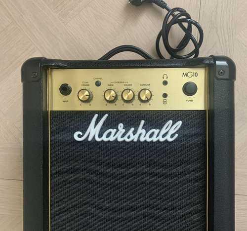 Гитарный комбоусилитель Marshall MG10CF