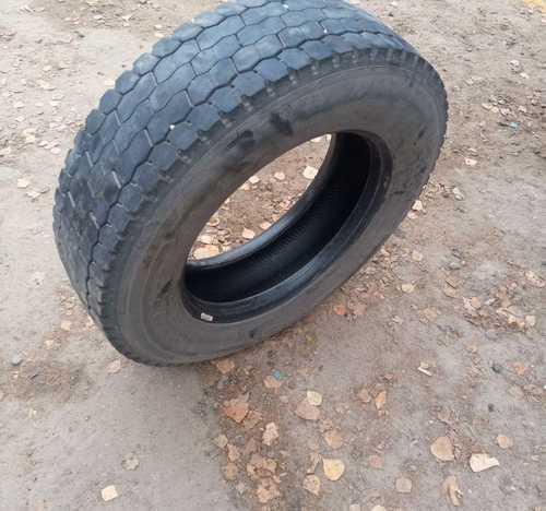 Шины грузовые 215/75/17.5