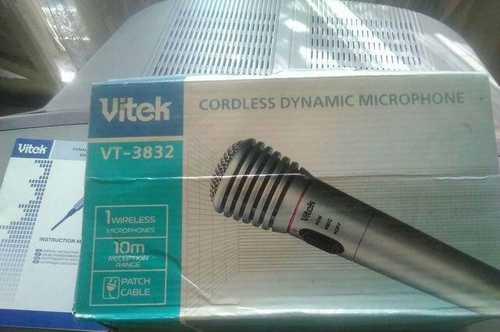 Vitek VT-3832 радиомикрофон