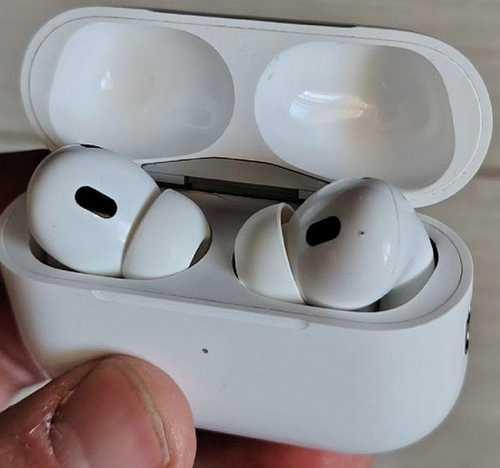 Apple AirPods Pro (2nd generation)