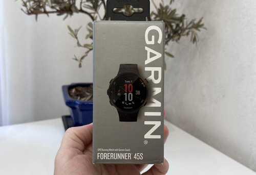 Часы Garmin Forerunner 45S