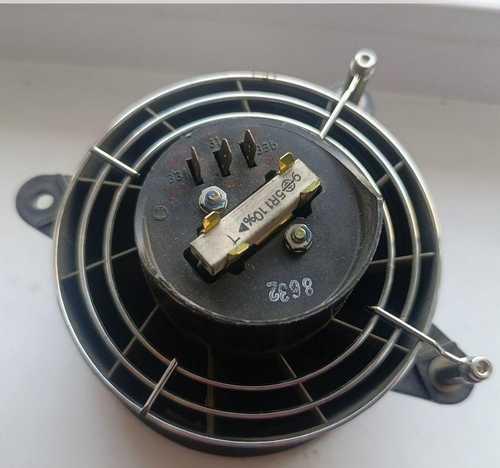 Вентилятор Bosch BPA 24V