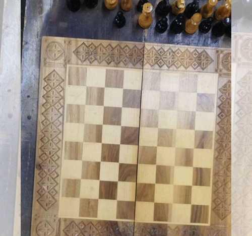 Шахматы деревянные большие. 500/500