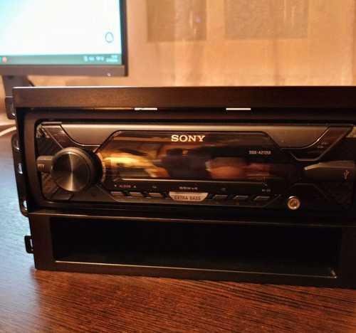 Автомагнитола sony DSX-A212UI