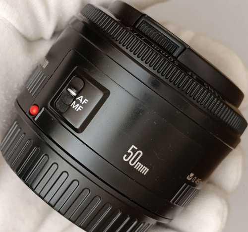 Canon EF 50mm f/1.8 II 50 50мм полтинник