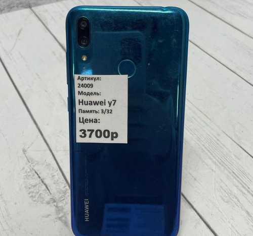 Huawei Y7, 2/16 ГБ