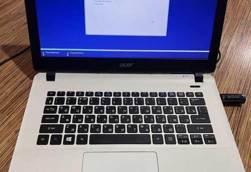Ноутбук Acer Aspire ES1-331-P3K1