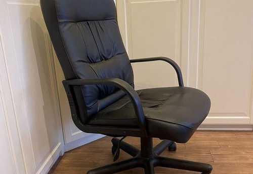 Компьютерное кресло натуральная кожа
