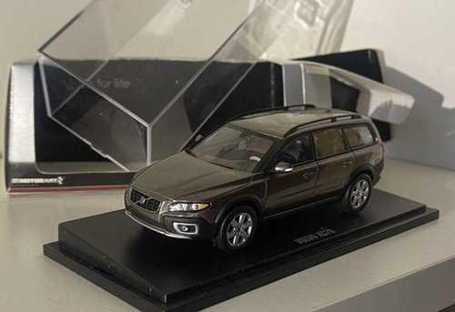 Volvo xc70 модель автомобиля 1:43