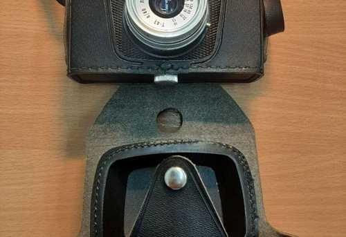 Советский фотоаппарат Смена 8М + фотовспышка фэ-27