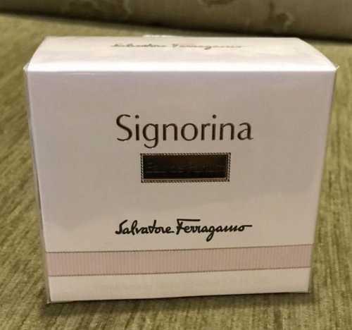 Парфюмерная вода Salvatore Ferragamo Signorina