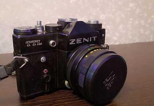 Плёночный фотоаппарат Zenit TTL с боксом