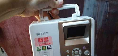 Компактный фото принтер Sony DPP-FP67