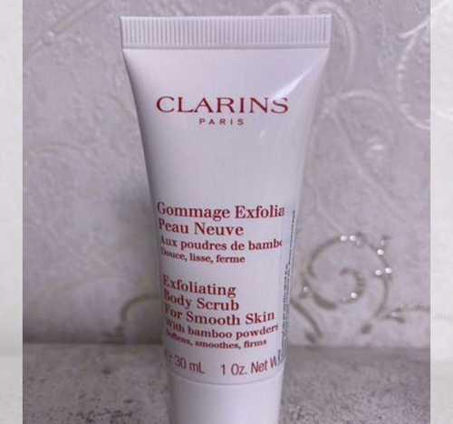 Крем Clarins Отшелушивающий для тела peau neuve