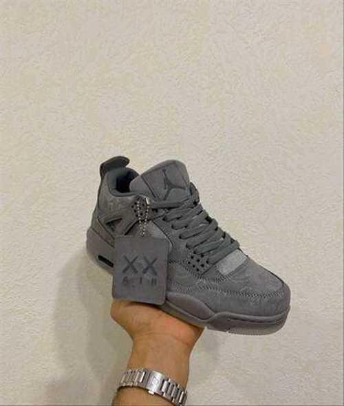 nike air jordan 4 kaws harga