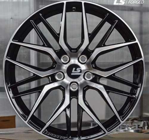 Кованные диски R20 5x114.3 LS Forged FG04