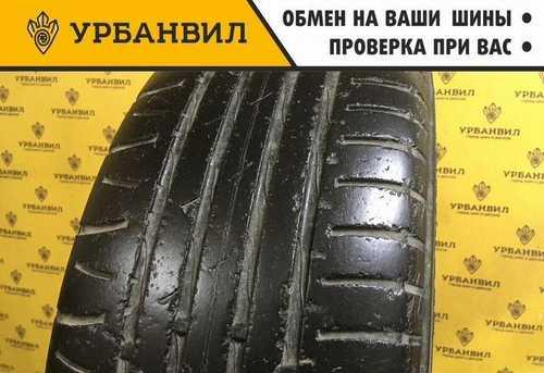 Nokian Tyres Hakka V 215/60 R16 99V