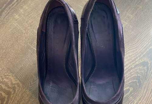 Туфли женские 37 размер лак