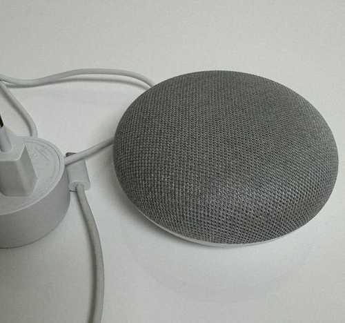 Умная колонка Google Home mini