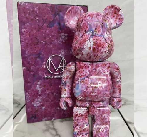 Фигурка Bearbrick Mika Ninagawa Сакура 28см