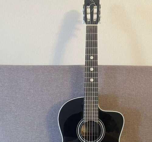Takamine gc