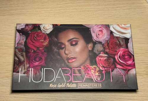 Палетка Huda Beauty