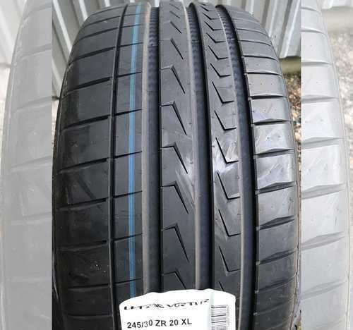 Vredestein Ultrac Vorti 245/30 R20 и 225/35 R20
