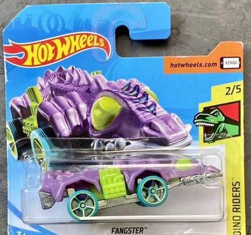 Машинка hot wheels fangster