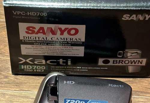 Видеокамера Sanyo VPC-HD700