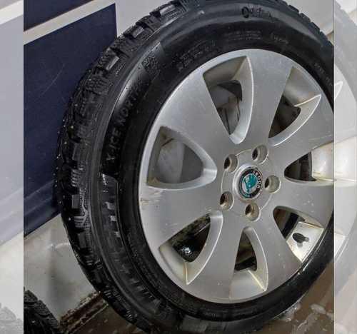 Michelin X-Ice North 4 205/55 R16