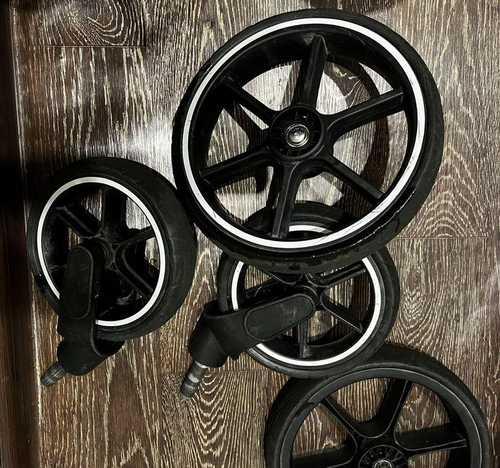 Колеса от коляски