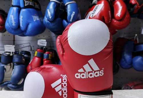 Боксерские перчатки Adidas (10/12 унций)