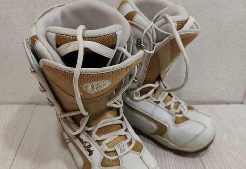 Сноубордические ботинки 39