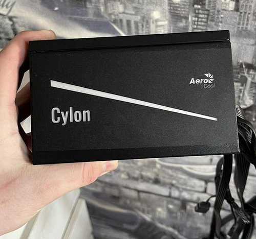 Блок питания 600w AeroCool Cylon