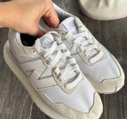 Кроссовки New Balance р.37 ориг/новые