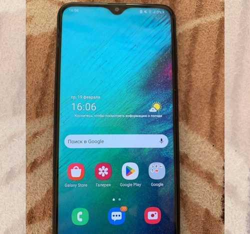 Samsung Galaxy A10, 4/32 ГБ